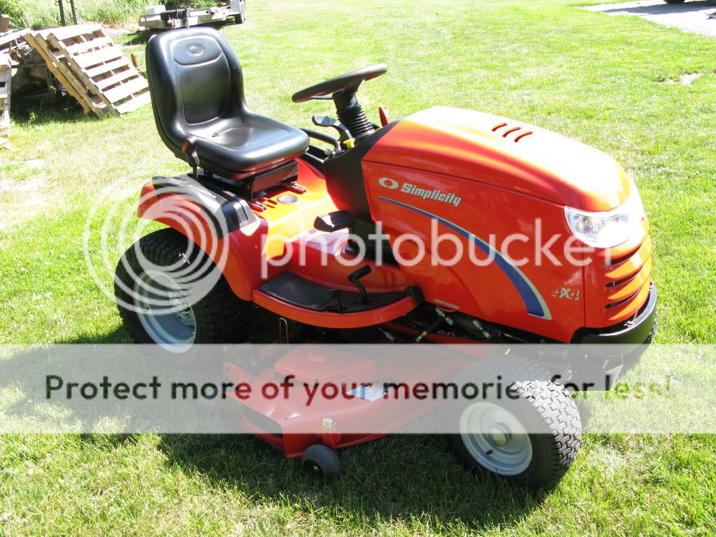 Simplicity Prestige 4x4 Tractor | Great Lakes 4x4. The largest offroad ...